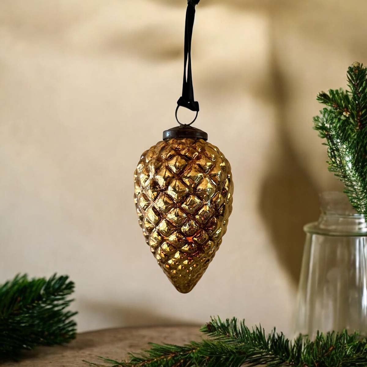 CHRISTMAS GLASS BAUBLE – BIGGIE BEST